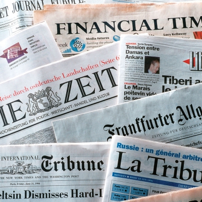 What's the Difference Between Newspapers, Magazines, and Journals? | Eduway